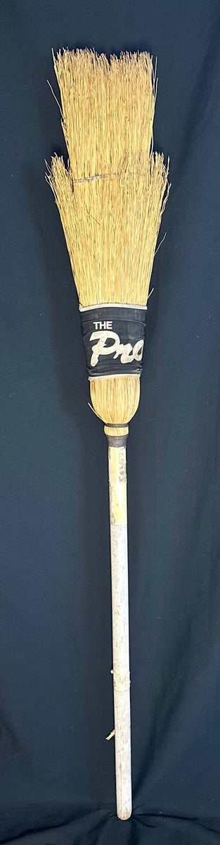 The Pro – Workin Curling Supplies